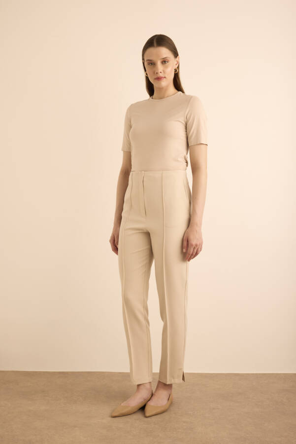 Bej Beli Lastik Detaylı Krep Pantolon - Aker